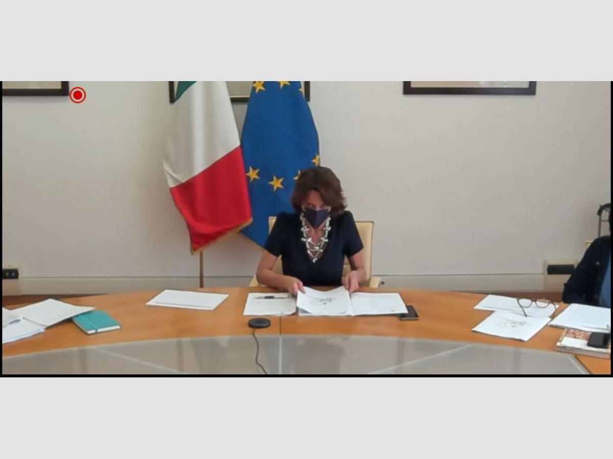 Tavolo Dincontro In Videoconferenza Con Elena Bonetti Ministro Per